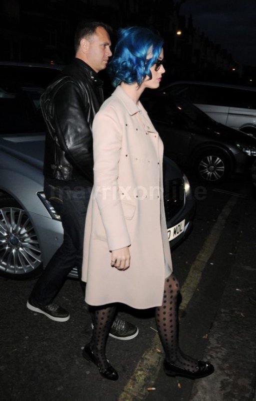 Katy Perry Is Polka Dotted Perfection Outside 'Love Lounge' At Radio 1 ...